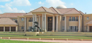 Biggest House in South Africa: The Vaal Castle Unveiled | Entrepreneur ...