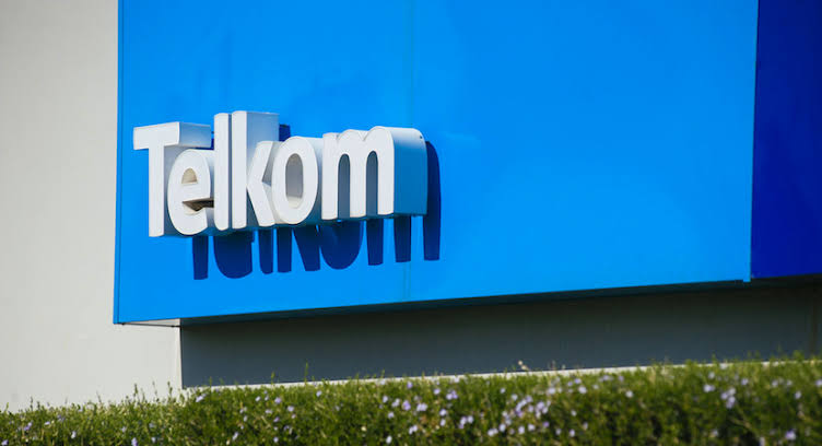 What Time is Telkom Night Surfer: Full Schedule & Details ...